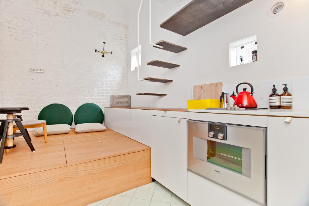Tiny London House For Sale — Shoebox Dwelling | Finding comfort, style ...